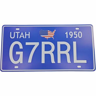 China Custom Vintage Metal Retro Tin Sign Versatile Vintage Metal Sign Blue for sale