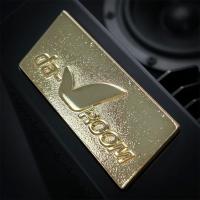 China Custom Electroplated Gold Embossed Zinc‑Alloy Metal Nameplate for sale