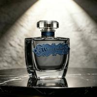 China Custom Luxury Matte Black Perfume Bottle with Metal Label Embossed Logo Nameplate for sale
