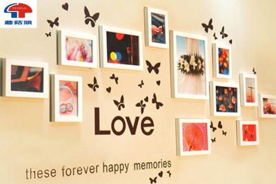 China Nylon Self Adhesive Hook and Loop Tape 20mm 25mm Width for Picture Hanging for sale
