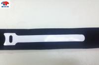 China 100% Nylon Self-Locking Hook and Loop Cable Ties 8mm Width White Reusable Wire Management for sale