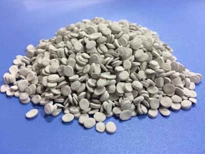 China Recycle Polyethyline Water Absorber Desiccant Masterbatch Vacuum Bag Carton Packing for sale