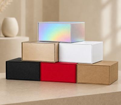 China Classic Foldable Gift Boxes in Solid and Iridescent Finishes for sale
