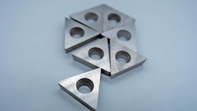 China Metal Working PCBN Tools Carbide Alloy Temperature Stability for sale