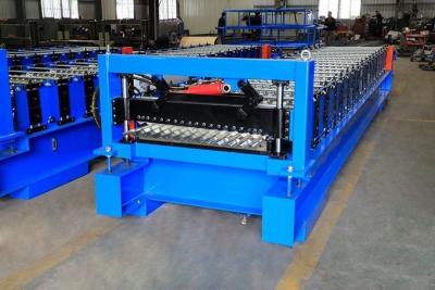 China High Efficiency Corrugated Roof Roll Forming Machine With Cr12Mov Cutter for sale