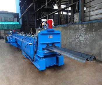 China Galvanized W Beam Highway Guardrail Beam Roll Forming Machine Hydraulic Decoiler for sale