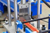 China 350H Body Frame Thickness 0.8mm C Purlin Forming Machine for sale