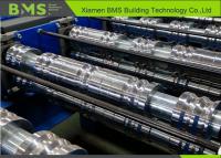 China 0.3 - 0.8mm Thickness Chain Drive Roofing Panel Roll Forming Machine for sale