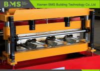 China 0.8-1.5mm Rolling Thinckness Floor Dcek Forming Machine For YX76-320-960 for sale