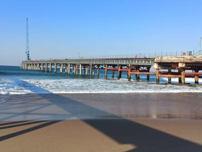 China Modular Steel Pedestrian Bailey Bridge with 3930.3 kN.m Capacity and Corrosion Resistance for sale