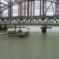 China BS Standard Q355B Steel Box Girder Truss Bridge - 3930.3 kN.m Moment Capacity, Easy Assembly Design for sale