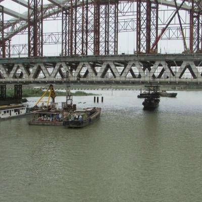 China BS Standard Q355B Steel Box Girder Truss Bridge - 3930.3 kN.m Moment Capacity, Easy Assembly Design for sale