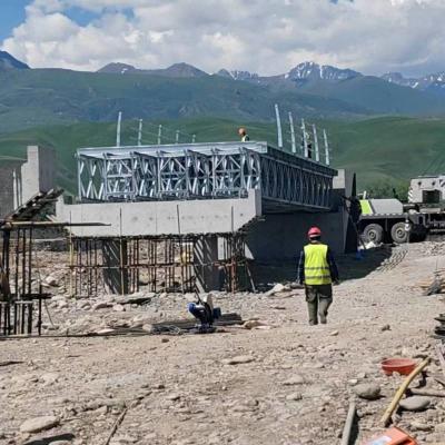 China Q355B Fabricated Steel Bridge with 200-321 kN.m Load Capacity - Heavy Duty Truss Structure for Industrial Applications for sale