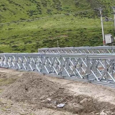 China Q355B Prefab Pedestrian Steel Structure Bridge Galvanized - 200 kN.m Standard Truss Moment, 222.1 kN Shear Capacity for sale