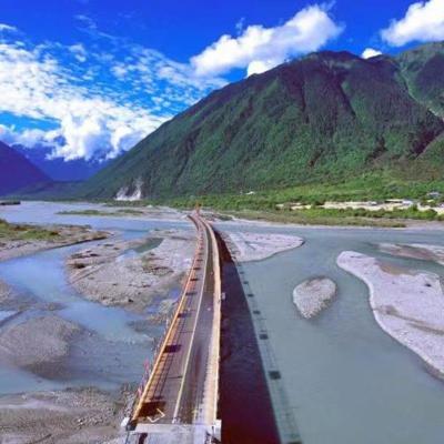 China ISO9001 Modular Steel Bridge with 3.048m Panel Length - 3375 kN.m Moment Capacity & 490.5 kN Shear Strength for sale