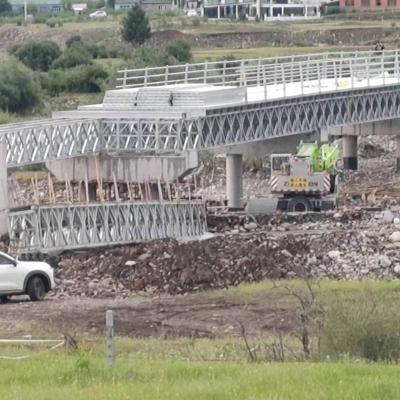 China OEM Portable Steel Trestle Bridge 3000mm x 1400mm with 12676 kN.m Load Capacity and Corrosion Resistance for sale