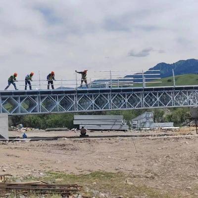 China 200-Type Bailey Steel Foot Bridge Modular System with 1034.3 kN.m Load Capacity for Single/Double Lane Applications for sale