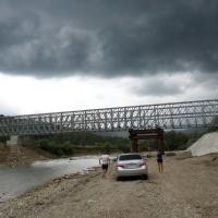 China CB200 Modular Steel Bridge Truss System with 843.9 kN Load Capacity and Galvanized Surface for sale