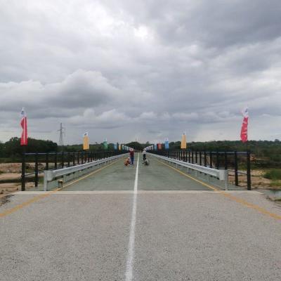 China Space Steel Truss Bridge 3000mm x 1400mm Modular Structure with 8228.6 kN.m Load Capacity for sale