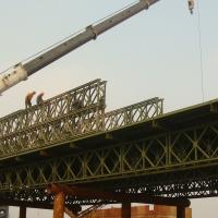China Galvanized Steel Bailey Bridge Systems - CB200 Truss with 1034.3 kN.m Moment & 222.1 kN Shear Capacity for sale