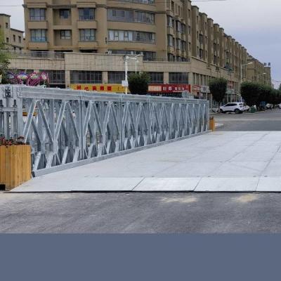 China Galvanized Steel Prefabricated Pedestrian Bridge with 0.3mm Welding Precision and 843.9kN Shear Capacity for sale