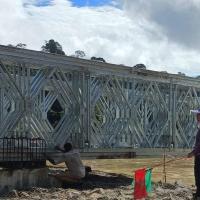 China Type 450 Bailey Bridge - 91m Span Galvanized Steel Pedestrian Bridge with 500kN Load Capacity ISO9001 Certified for sale