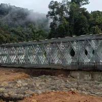 China Galvanized Portable Steel Bridge Q345B Prefab Bailey Bridge with 843.9 kN Load Capacity and Modular Design for sale