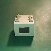 China LN LiNbO3 Pockels Cell 9mm Aperture 1064nm Low Half Wave Voltage High Damage Threshold AR Coated for Q Switch for sale