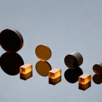 China Cr4+:YAG Passive Q-Switch Saturable Absorber Crystal 500MW/cm2 Damage Threshold for sale
