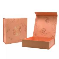 China Magnet Folding Gift Paper Packaging Box For Skin Care Products Perfume for sale