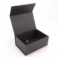 China UV Coating Cardboard Rigid Gift Boxes Folding Magnetic / Ribbon Closure for sale