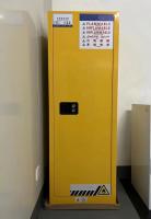 China PP Chemical Reagent Storage Cabinet Corrosion Resistance Anti Leakage Double Lock for sale