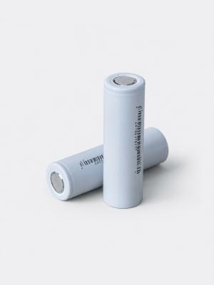China 4000mAh 3.7V 21700 High Discharge Cylindrical Power Cell 15C High Current Output for sale