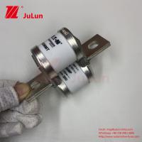 China 690V Ceramic Automotive Fuses M6/M8 Twin Flat Plate Bolt Type 0.43kg Heavy Duty Fuse Solution for sale