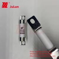 China 10A-50A Ceramic Bolt Mounting Automotive Fuses With 20KA Breaking Capacity GB/T31465 30A 40A 50A 750VDC 14*51mm EV325 for sale