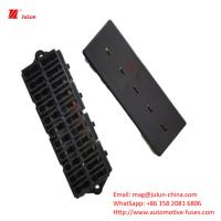 China 32V 500A Manual Reset Auto Parts Electronic Circuit Protection Terminal Current 30-500A Circuit Breaker Fuse Box for sale