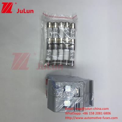 China 1000VDC-1500VDC Solar PV Fuse Holder With Fuse 2 Amp Fuse Solar Dc Cylindrical Fuse Links for sale