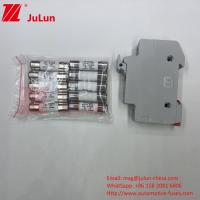 China 10A-63A PV Fuse For Solar PV Installation 32A 10X38mm 1000V DC Din Rail Fuse Holder With Light For Solar System for sale