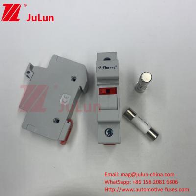China 1000VDC 15A Solar PV Fuse Holder With Fuse Solar PV Fuses 6A 10A 15A 20A 25A 30A High Voltage For Solar System for sale