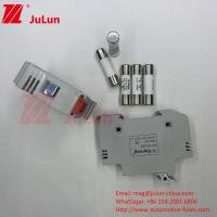China Certified Solar PV Bus Box Fuse For Photovoltaic Module Protection CE Electric Solar PV Fuse Holder PV-32 100 for sale