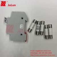 China Silver Solar Panel PV Fuse For Inverter Module Protection Fuse Holder 1500v 30a for sale
