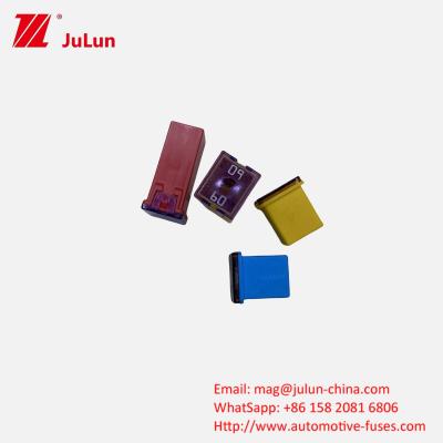 China 495 Fuse Box 20A30A40A50A60 Imported Little Automobile Square Fuse 32V 58V Cigarette Lighter for sale