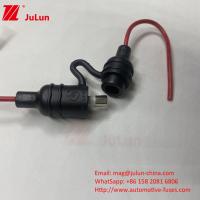 China Dustproof Low Voltage Car Fuse Holder Red Black Silicone PPS 10A 250V for sale