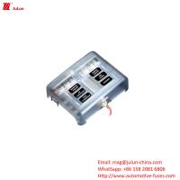 China EsionU UL Standard Auto Parts Bolts / Bolts Fuses Fuse Holder/Box External Plastic / Nylon for sale
