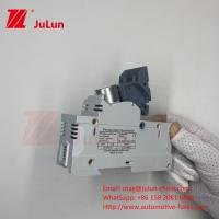 China 1000V DC Solar Photovoltaic Inverter Fuses RT18 Series 10x38 3P DIN Rail Mounted 32A Capacity For Fuse 1500V for sale