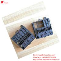 China Automotive External Dimensions Fuse Box 32V Rated Copper Contact Automotive Fuse Holder EU UL Standard for sale
