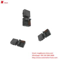 China Compact Resettable Circuit Breaker For Automotive Fuse Holder Meets EU UL Stan for sale