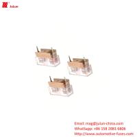 China Car 32V Plastic Shell 50 Amp Manual Reset Circuit Breaker for sale