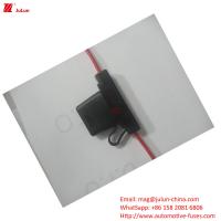 China strong Small 32V 30 Amp Automotive Fuse Holder for sale