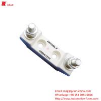 China Plastic / Nylon Shell Rated Voltage 125V Below Electric Vehicle Fuse Seat In Buses/Ships/Trucks/Tractors for sale